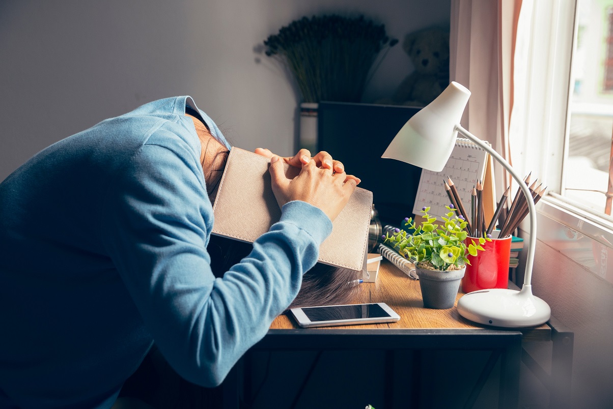 HOME OFFICE NÃO É BOM, e te explicamos o motivo
