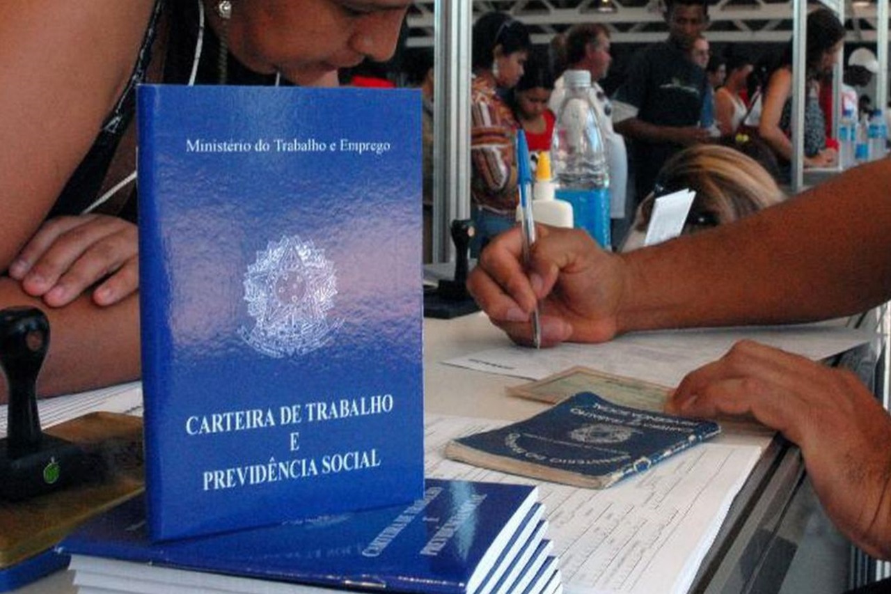 Ameg Anuncia Abertura de 600 VAGAS de Trabalho!!